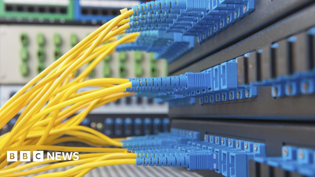 Galashiels telecoms firm doubles workforce - BBC News