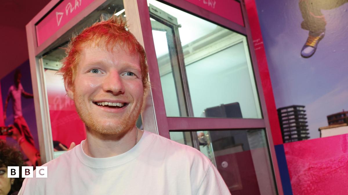 Ed Sheeran: Play reaches number one spot on UK album chart - BBC Newsround