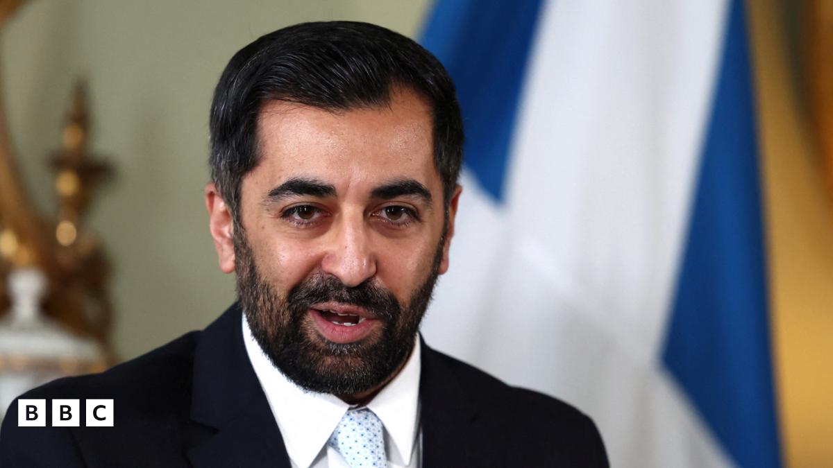 Humza Yousaf: Scotland's First Minister resigns - BBC Newsround
