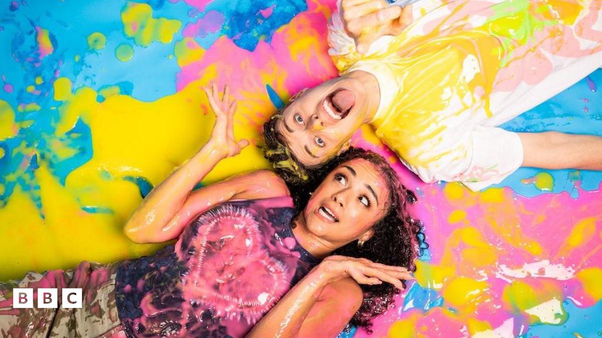 Saturday Mash-Up! returns with slime world record attempt - BBC Newsround