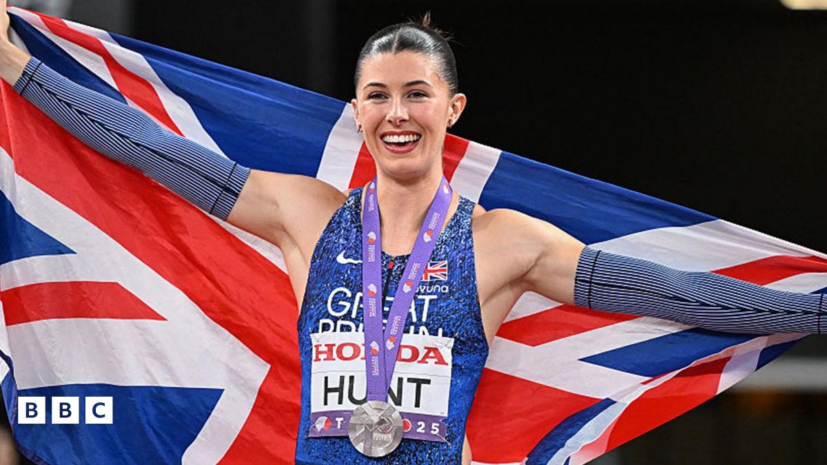 World Athletics Championships: Amy Hunt wins silver for GB - BBC Newsround