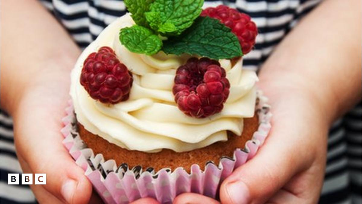 Junior Bake Off: Who's through to the Junior Bake Off final? - BBC ...