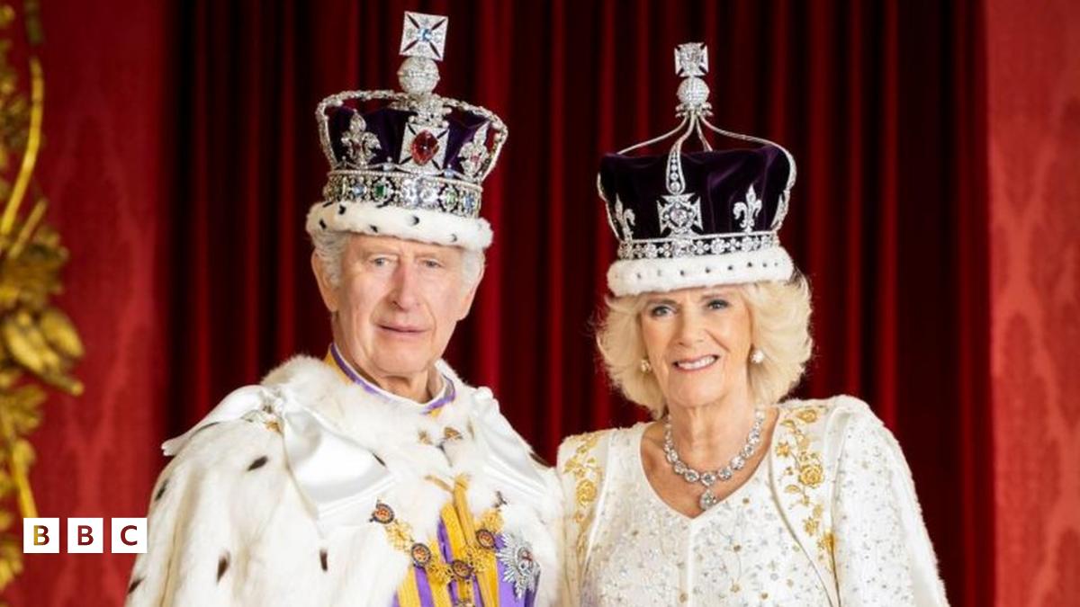 King Charles III: Official pictures from Coronation released - BBC ...