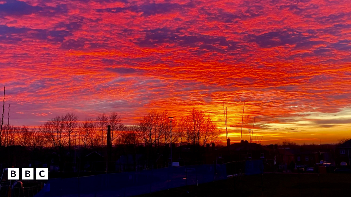 Why are winter sunsets and sunrises so amazing at the moment? - BBC ...