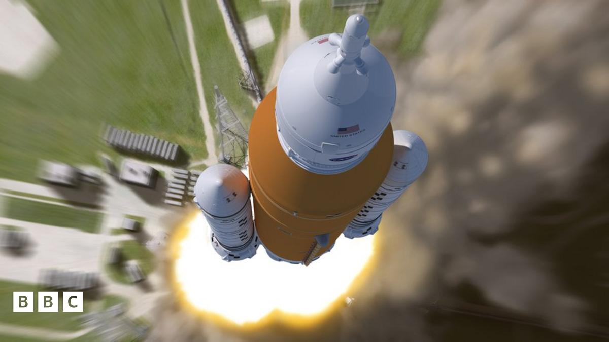 Nasa has completed assembly of its twin 'megarocket' boosters - BBC ...
