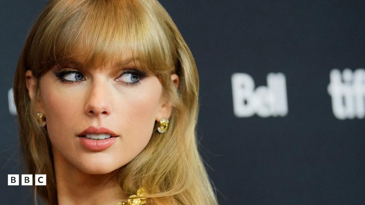 Taylor Swift: New album Midnights smashes Spotify records - BBC Newsround