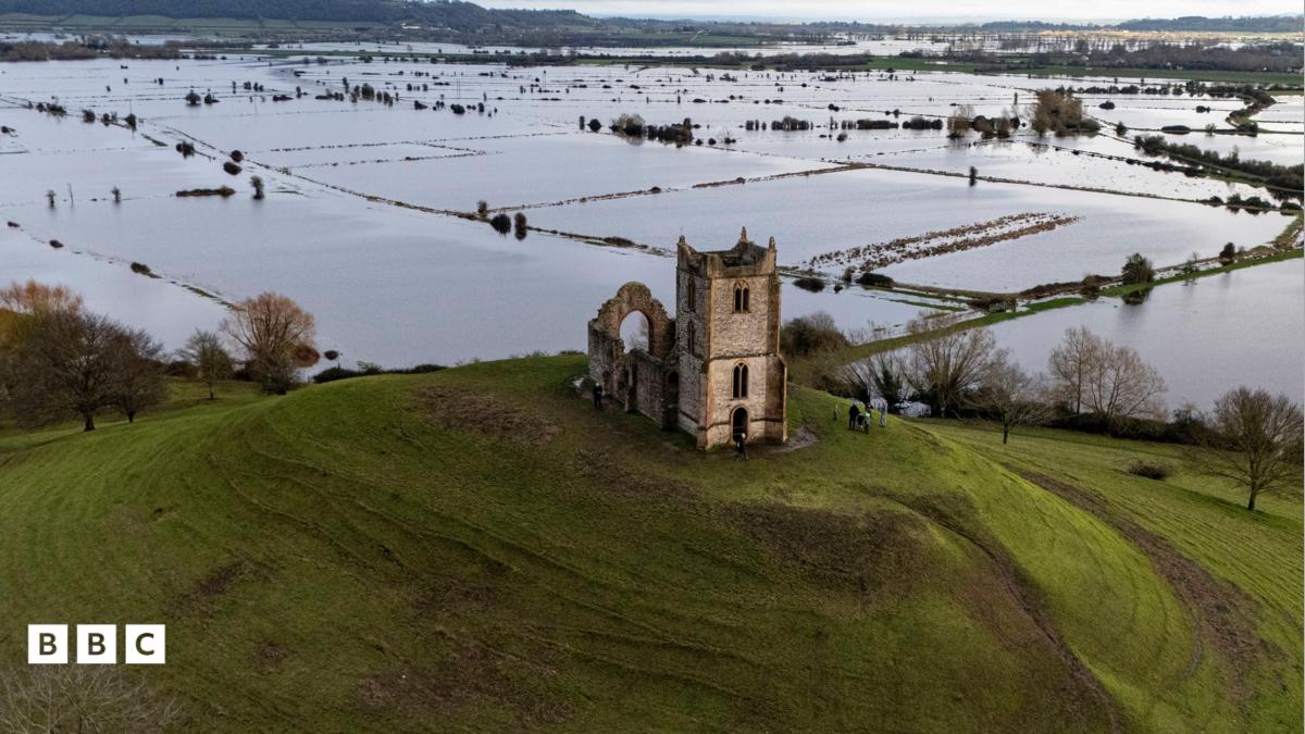 UK Weather: Flood warnings still in place but change on the way - BBC ...