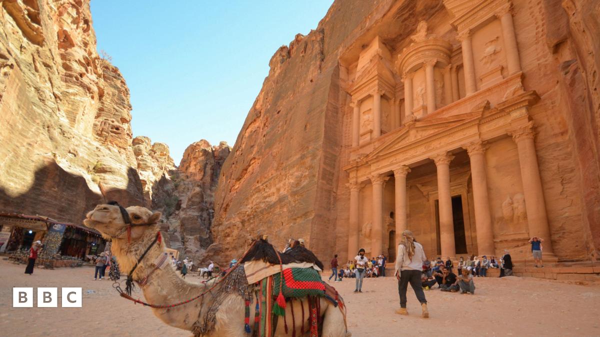 Petra: Ancient skeletons discovered in secret tomb in Jordan - BBC ...