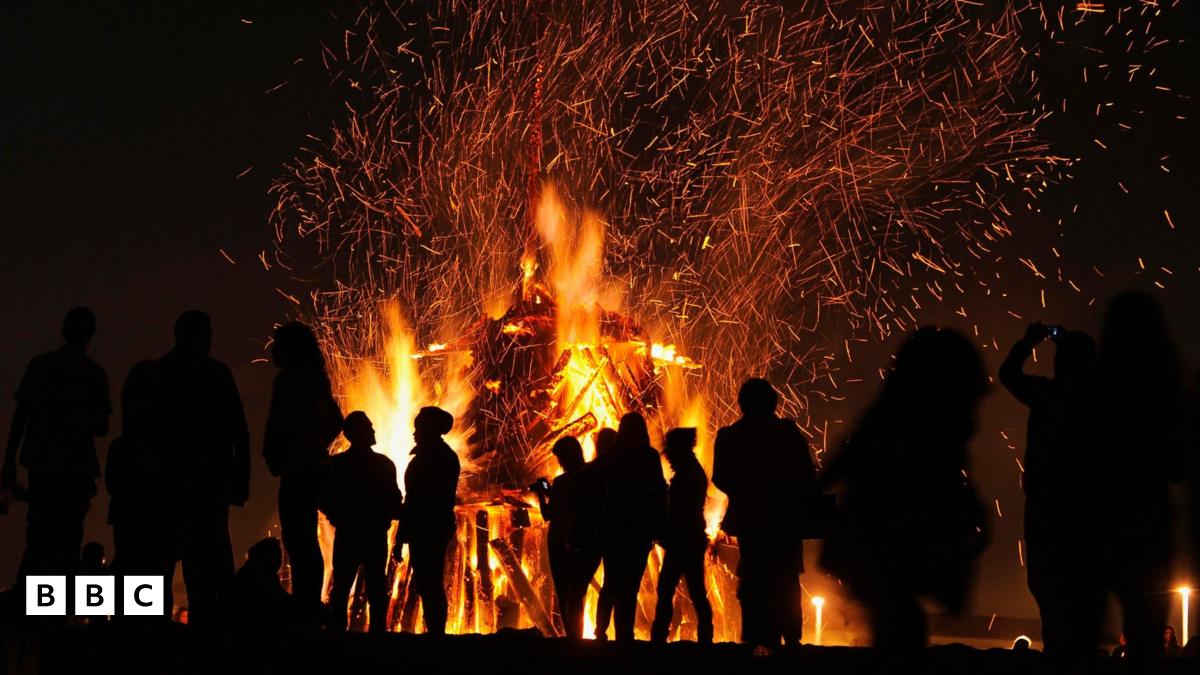 Bonfire Night: What is the story behind it? - BBC Newsround