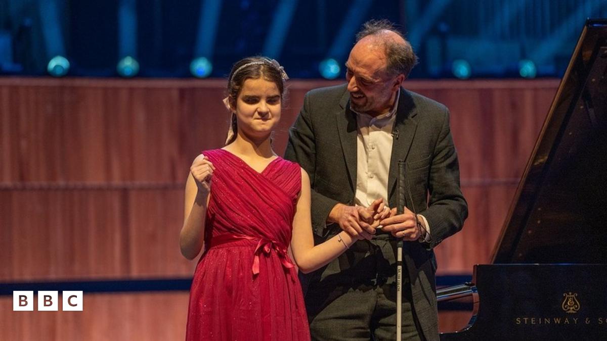 The Piano: Season one winner Lucy is back with her own documentary ...