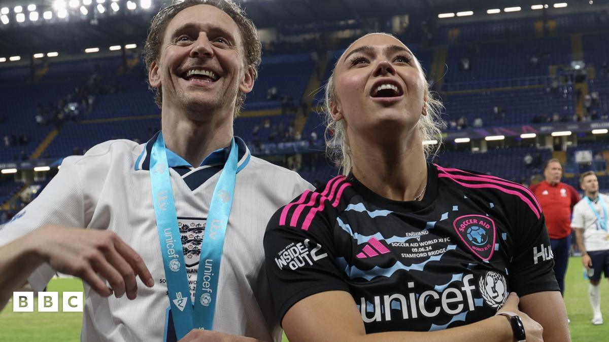 Soccer Aid 2024: Check out the pictures from this year's match - BBC ...