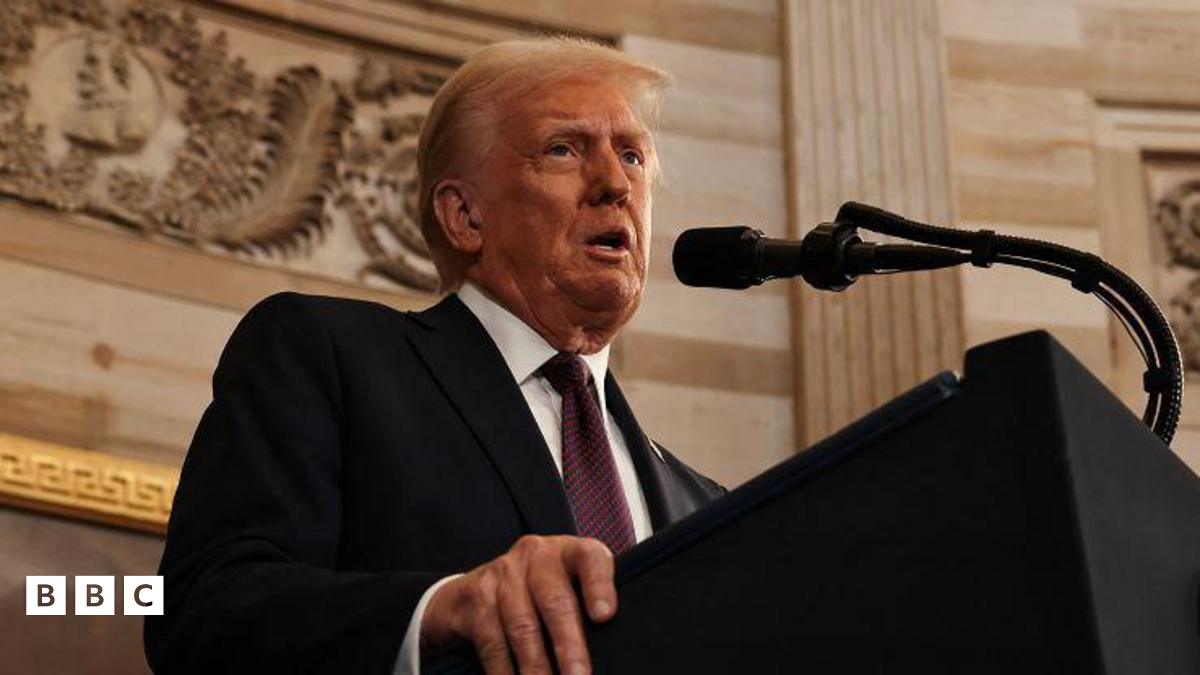 Donald Trump officially becomes new US president - BBC Newsround