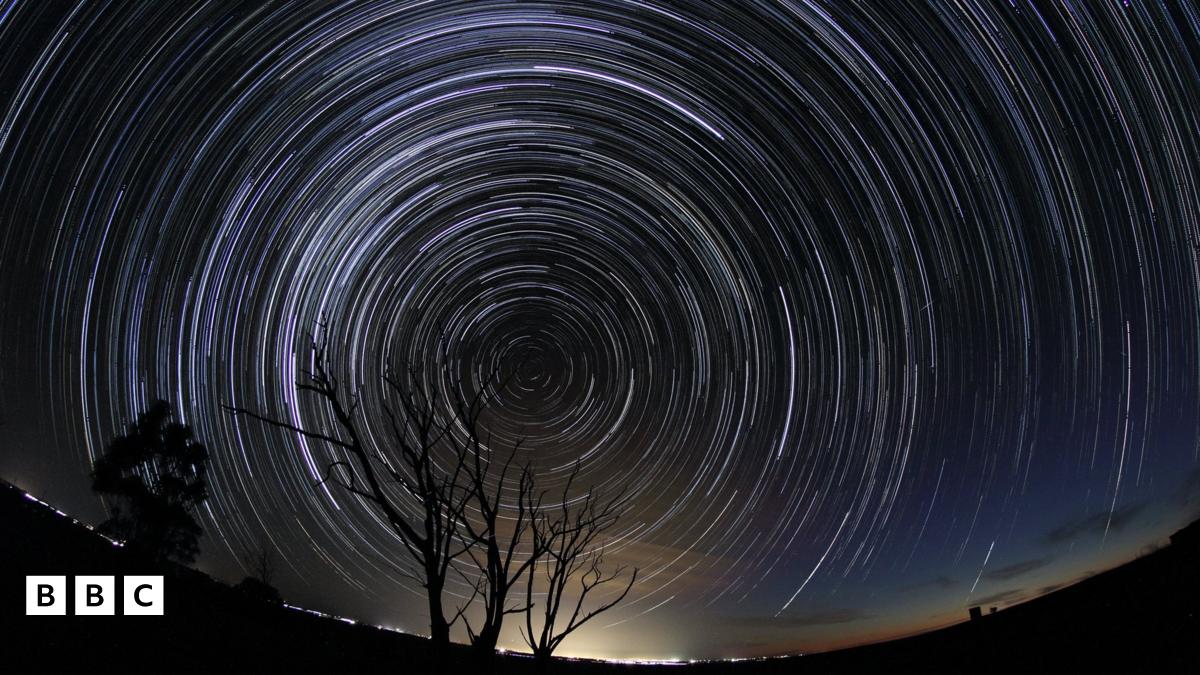 Stunning photos of the sky at night - BBC Newsround