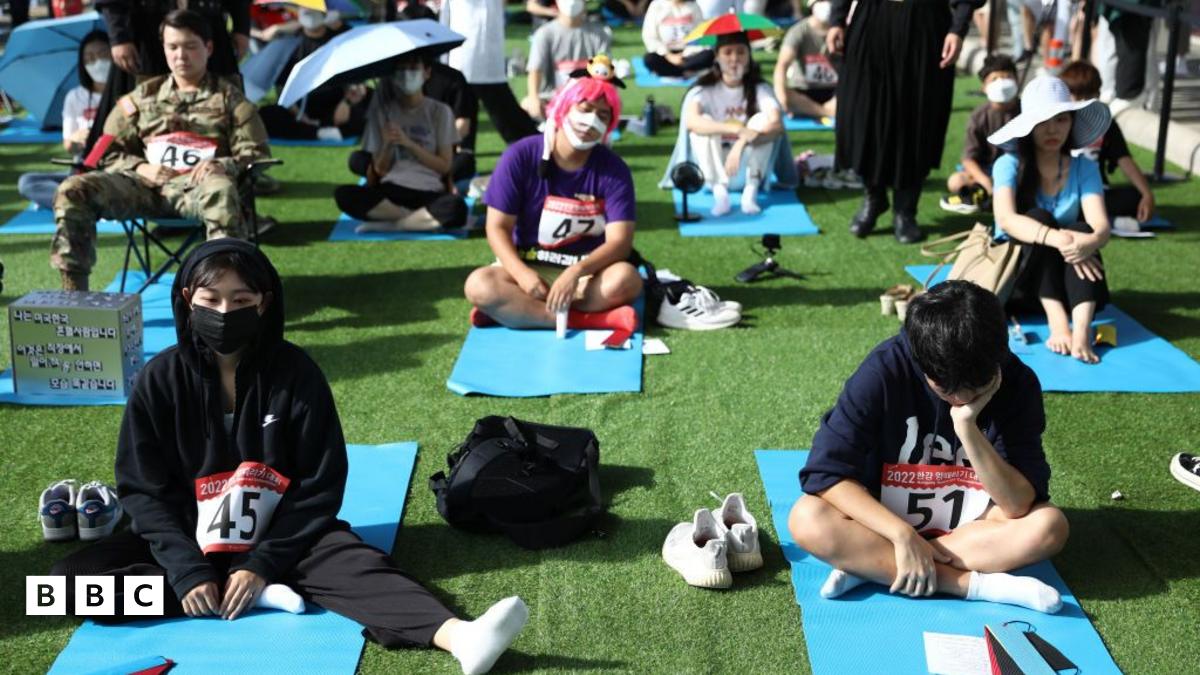 Spaced-out competition in South Korea - BBC Newsround