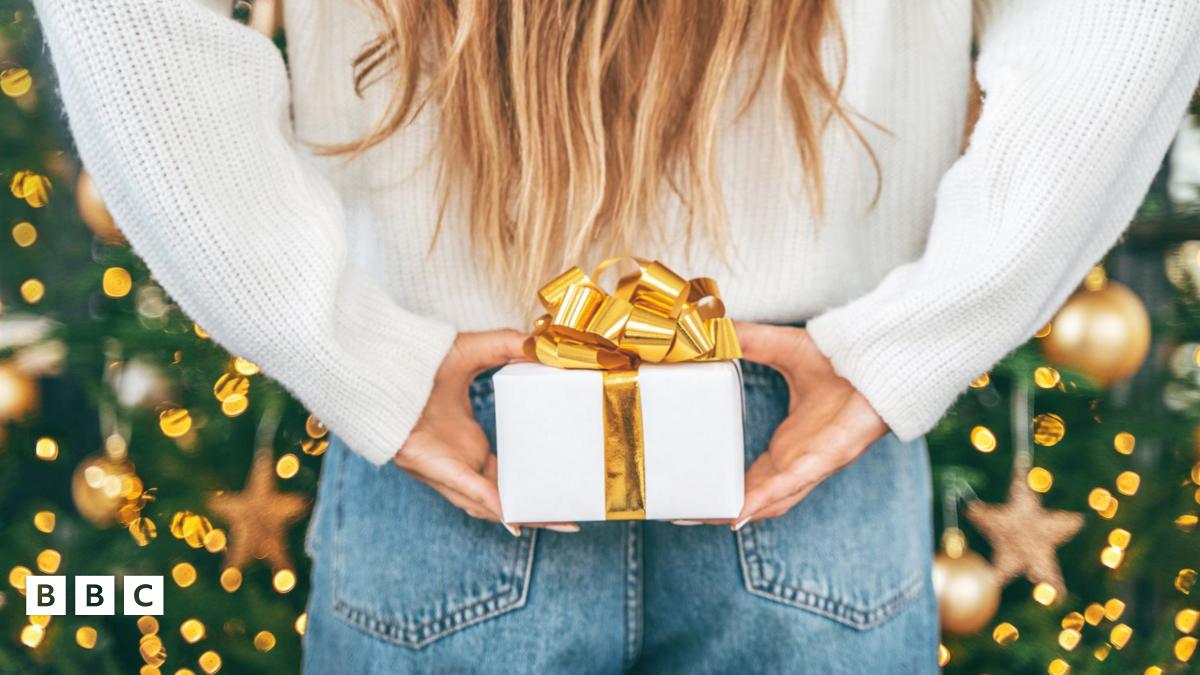 Secret Santa: Where did the Christmas tradition come from? - BBC Newsround