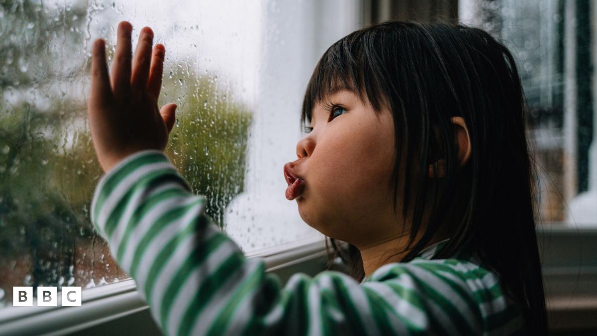 UK Weather: Why is June so cold and will it get warmer? - BBC Newsround