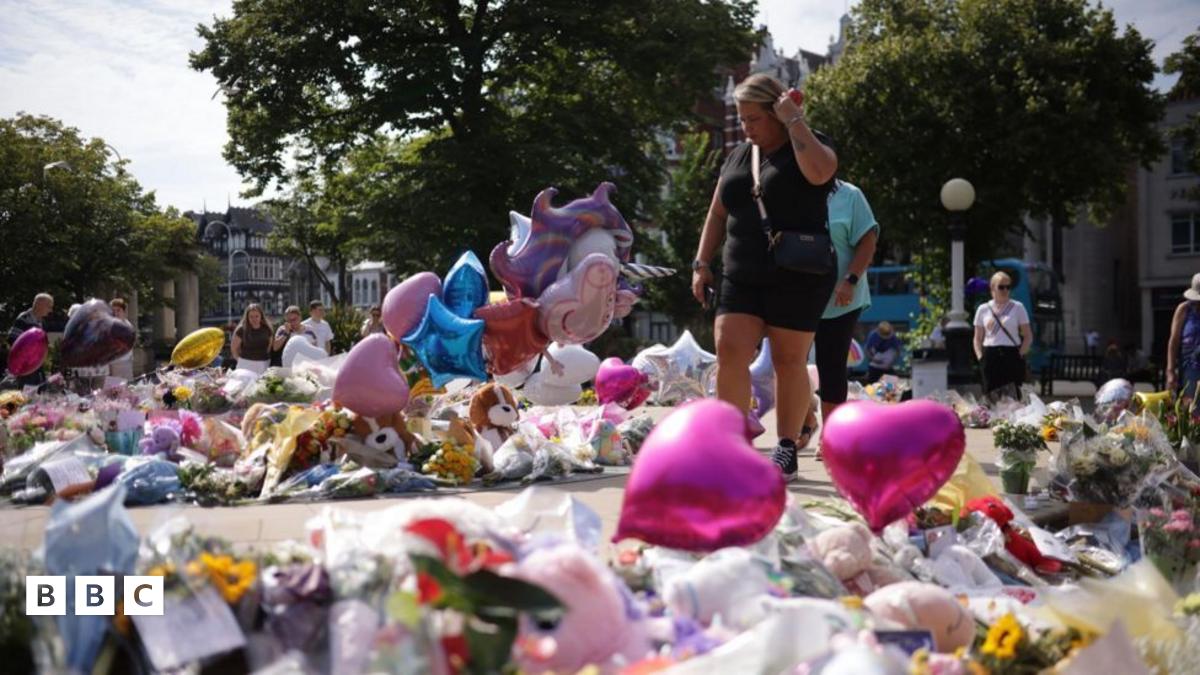 Taylor Swift joins tributes after dance group attack - BBC Newsround