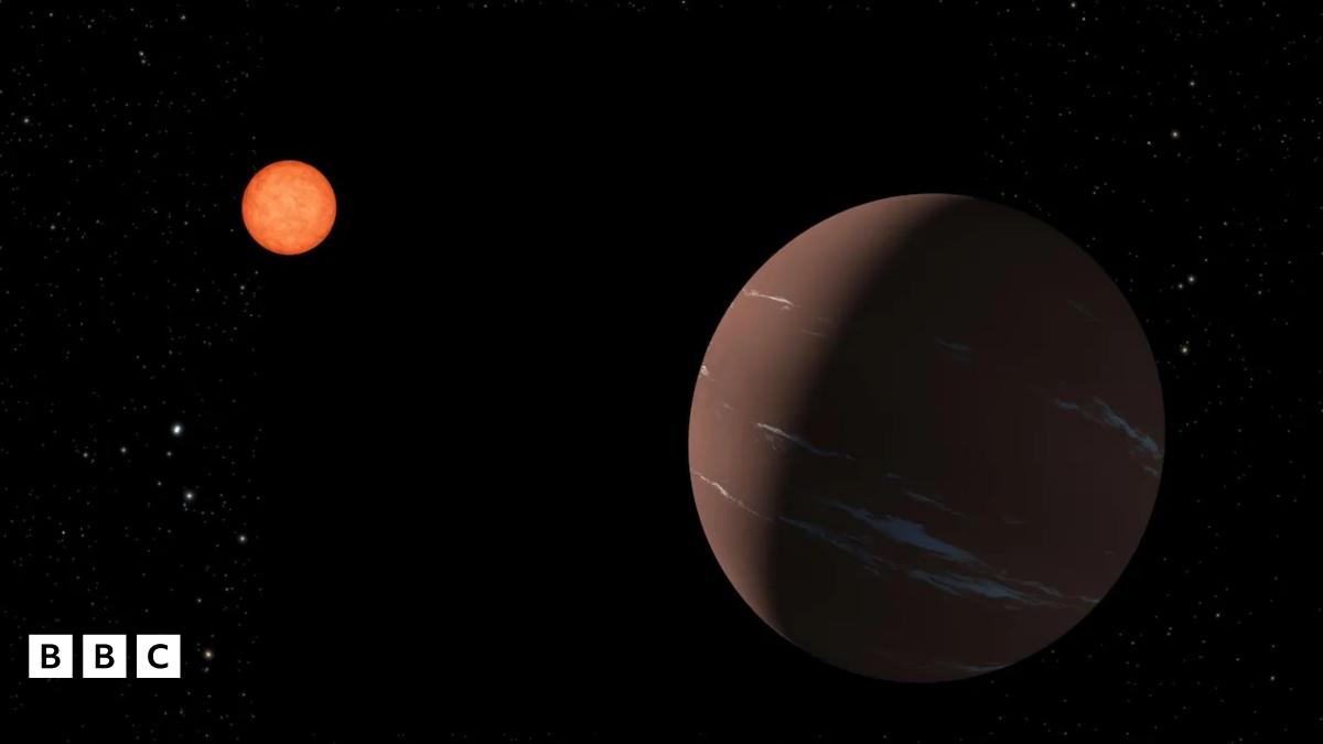 Astronomers discover new 'Super Earth' planet - BBC Newsround