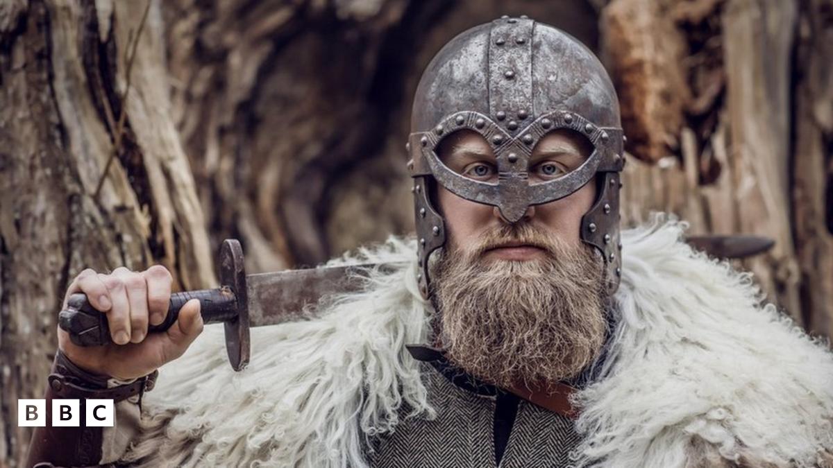 Vikings: Huge Viking hall uncovered in biggest Viking discovery in a ...