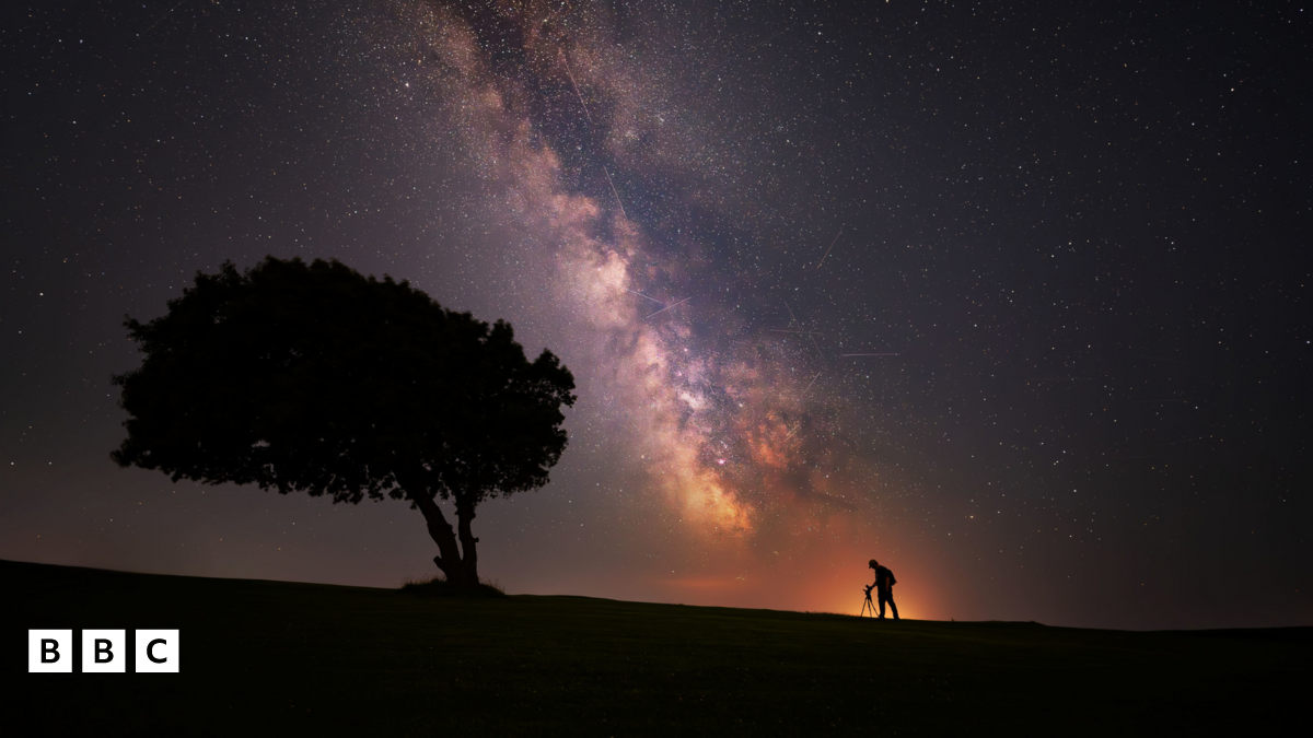 Gallery: Check out these incredible night snaps - BBC Newsround