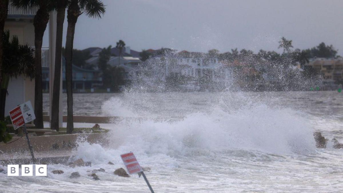 'Record breaking' flooding as Hurricane Helene hits south-east US - BBC ...