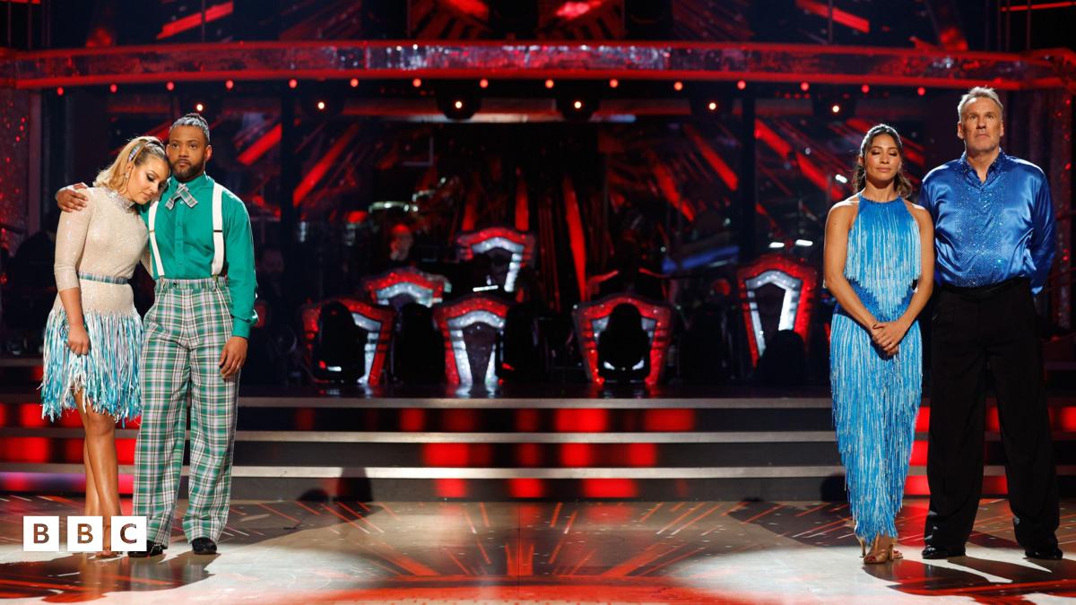 Strictly Come Dancing: Who left this week? - BBC Newsround