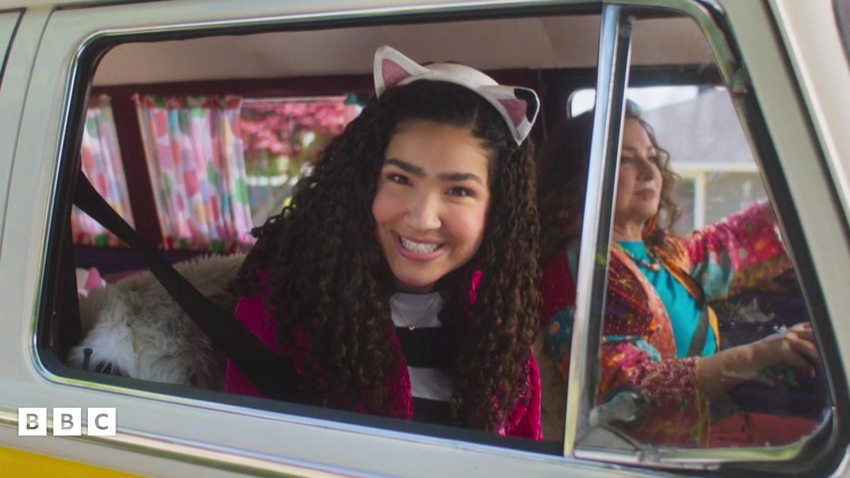 Gabby's Dollhouse actress Laila Lockhart Kraner answers YOUR questions ...