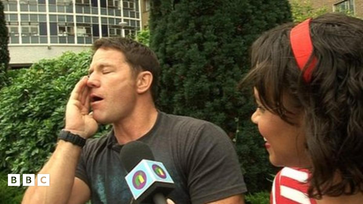 Deadly 60's Steve Backshall answers your questions - BBC Newsround