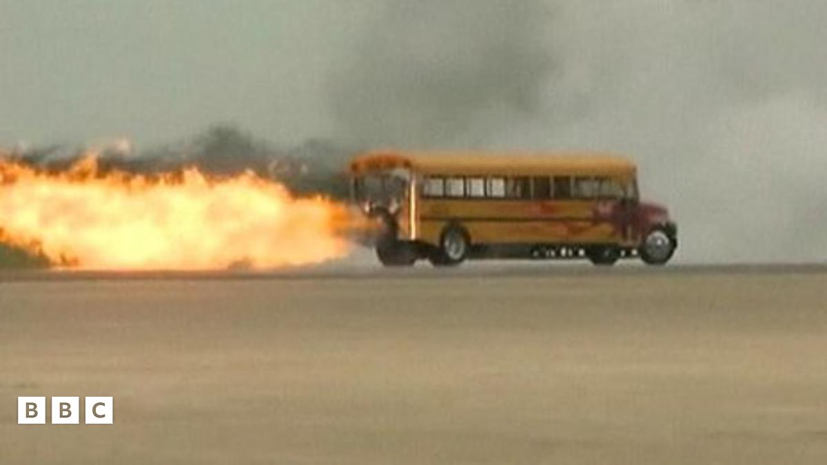 The jet-powered school bus that travels at 367mph! - BBC Newsround