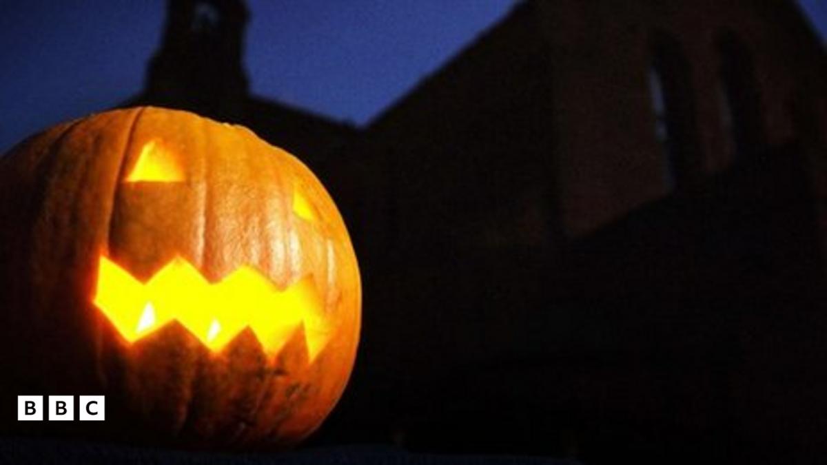 The history of Halloween - how it all started - BBC Newsround