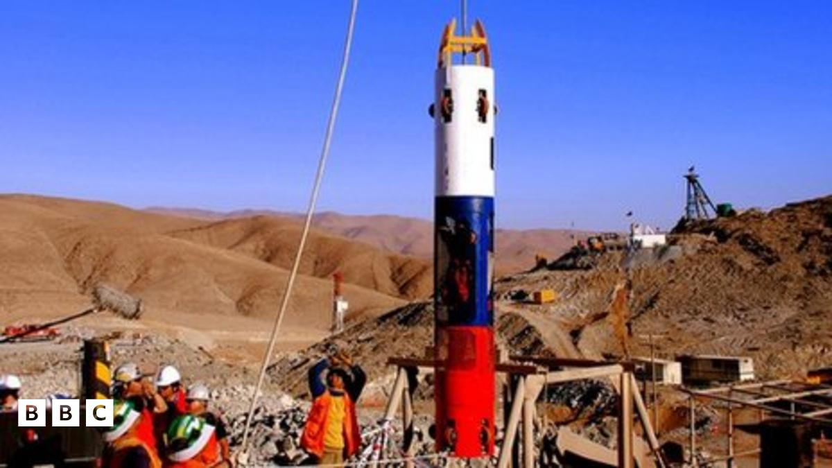 Chilean miners' rescue pod goes on display in London - BBC Newsround