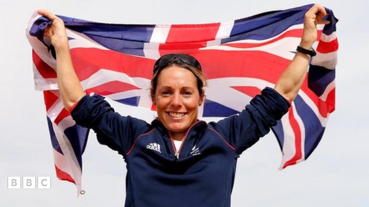 Helena Lucas wins sailing gold - ParalympicsGB's first - BBC Newsround