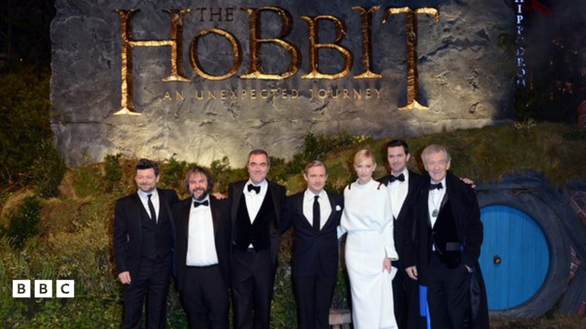 Pictures: The Hobbit premiere in London - BBC Newsround