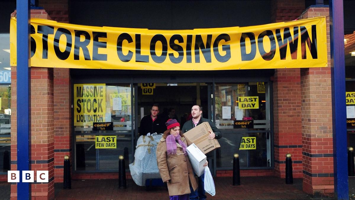 What to do with gift cards when shops close down - BBC Newsround