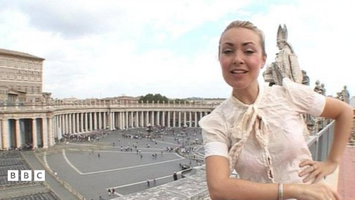 Video: Hayley visits Vatican City - BBC Newsround