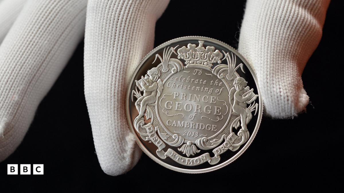 Special coins made for Prince George christening - BBC Newsround