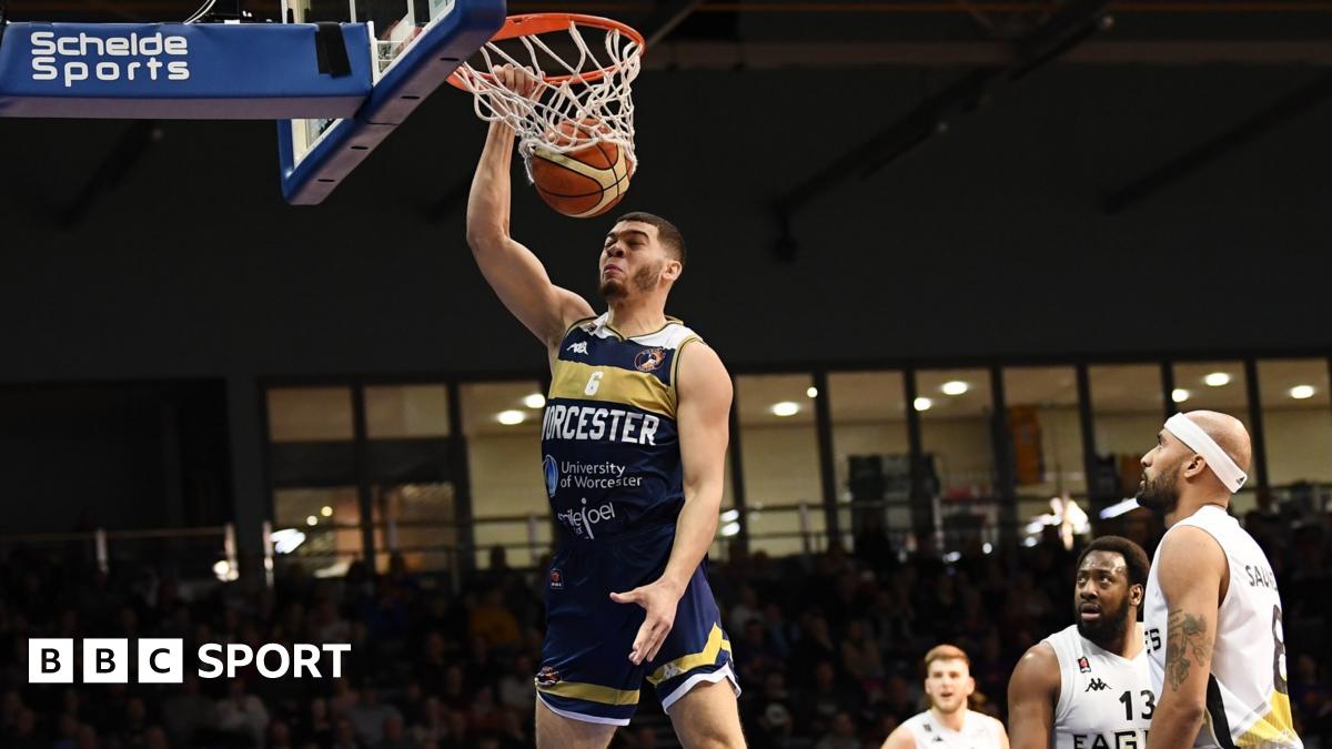 BBL: Top three teams beaten as Raiders end losing run - BBC Sport