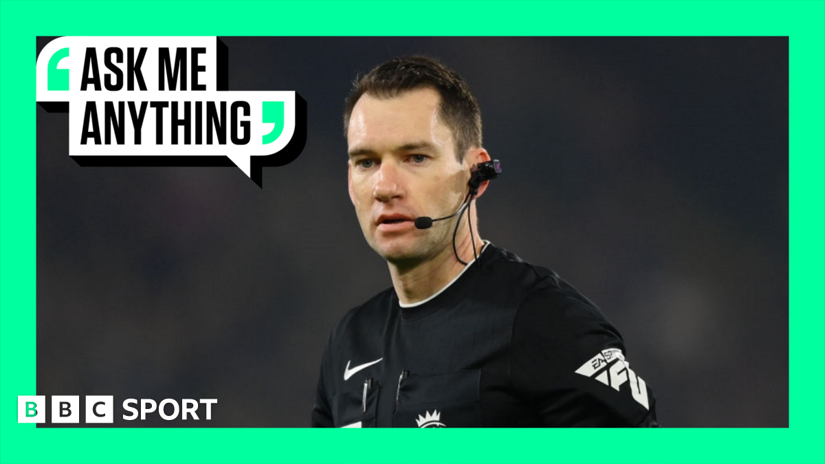 Premier League: What is referee camera? - BBC Sport