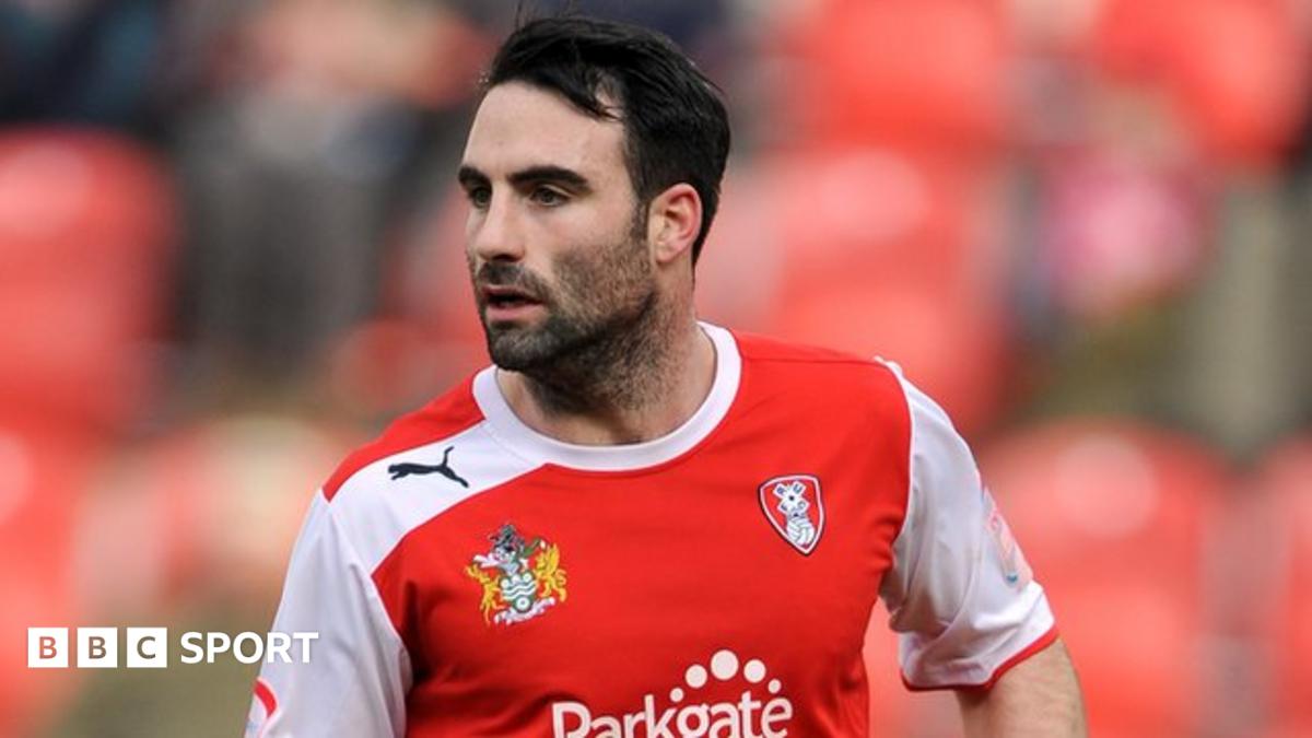 Wigan Athletic: Gary Caldwell names Craig Morgan captain - BBC Sport