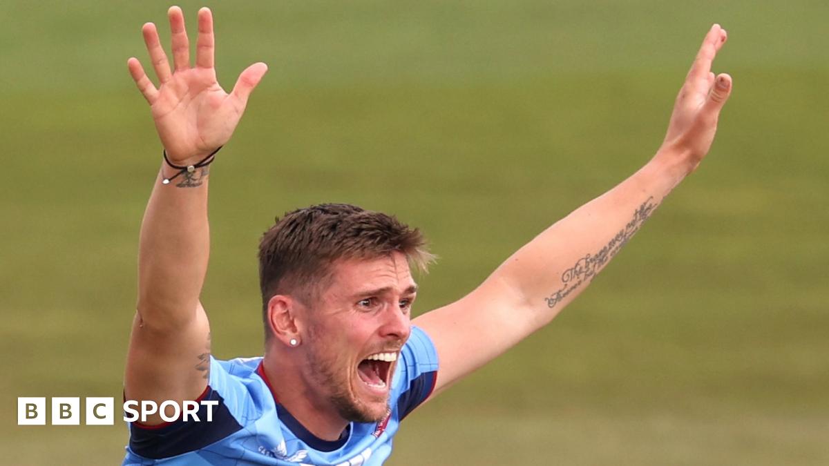 Harry Podmore: Glamorgan sign seamer from Kent - BBC Sport