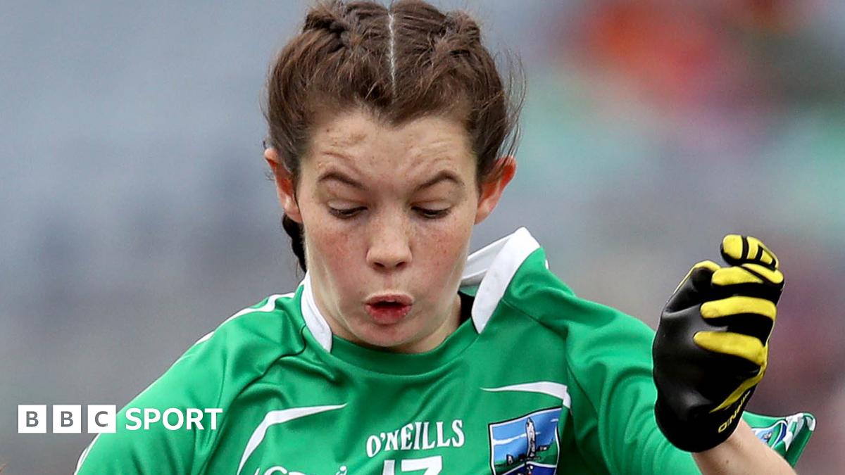 Eimear Smyth: Fermanagh footballer wins April player award - BBC Sport