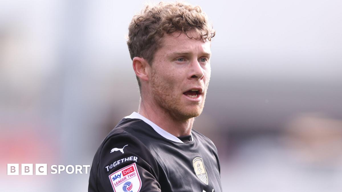 Notts County: Captain Matt Palmer signs new deal until 2027 - BBC Sport