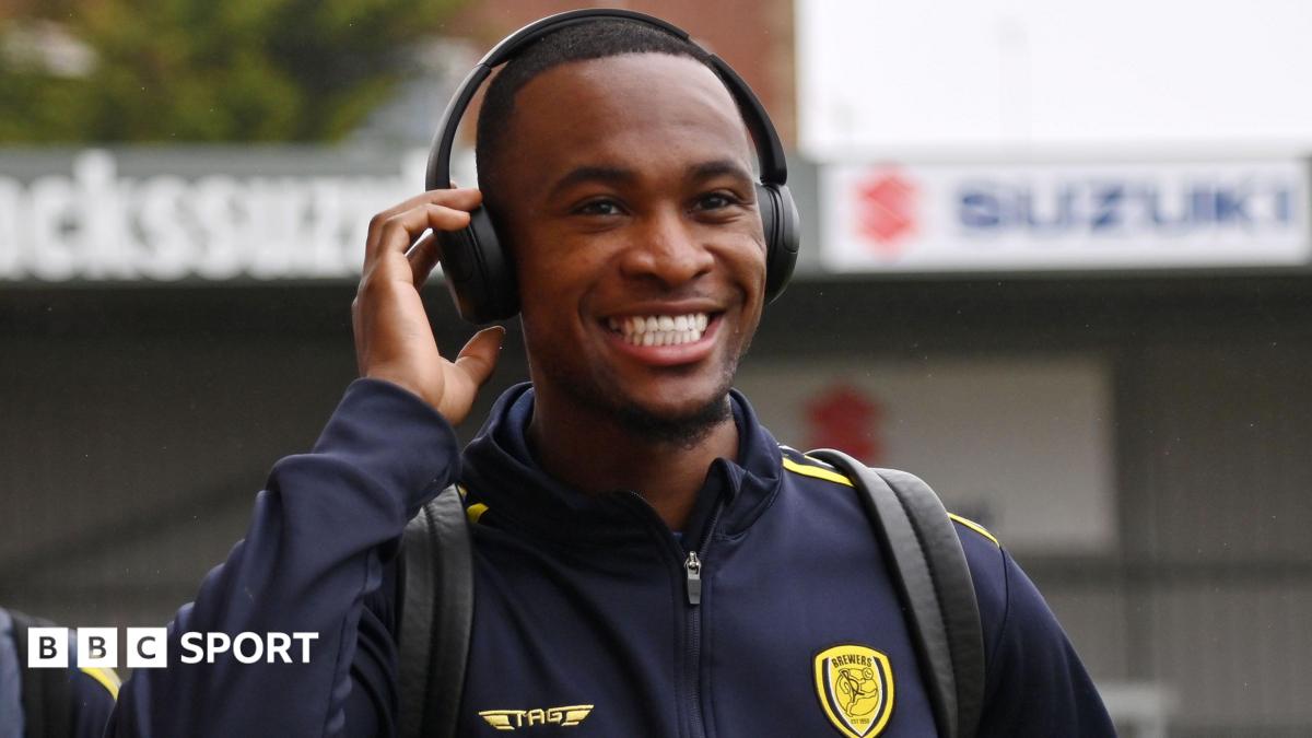 Rekeem Harper: Port Vale sign free agent midfielder - BBC Sport
