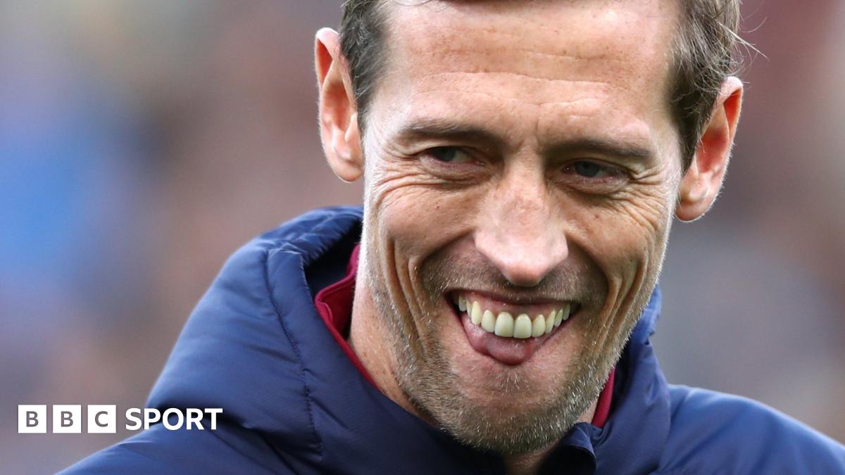 Peter Crouch wins Uefa's 'best acrobatic goal' poll - BBC Sport