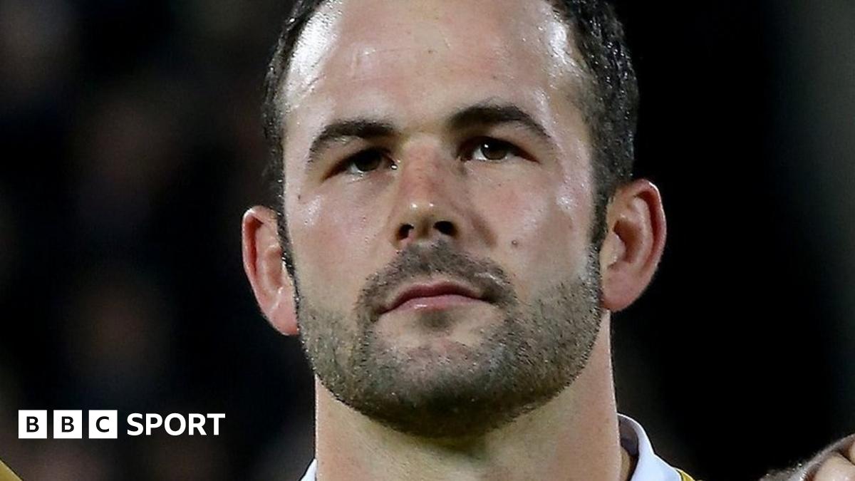 Jono Lance: Australian fly-half joins Warriors in short-term deal - BBC ...