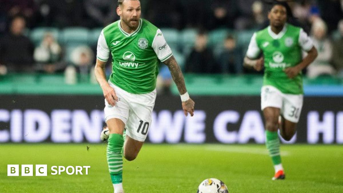 Hibs: Martin Boyle named in TOTW after Dundee display - BBC Sport