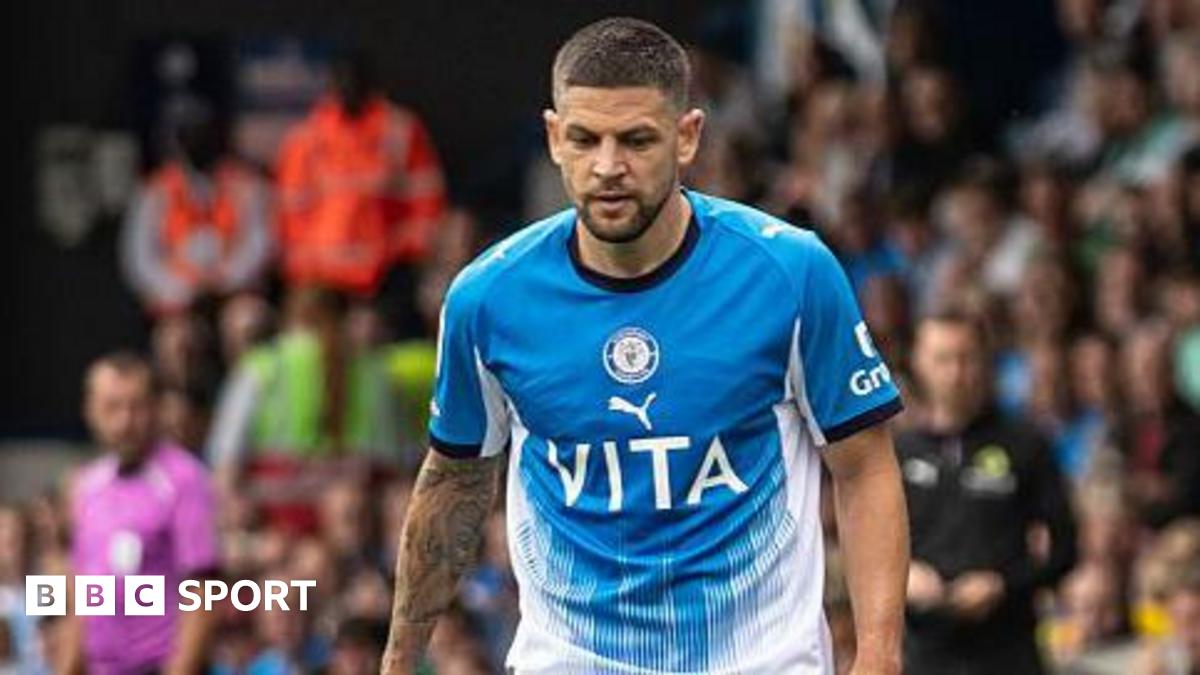 Exeter City transfer news: Danny Andrew, Akeel Higgins and Carlos Mendes Gomes join - BBC Sport