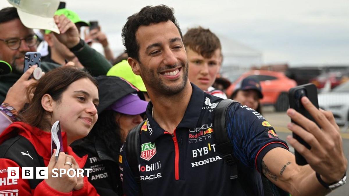 Daniel Ricciardo: Australian replaces Nyck de Vries at Alpha Tauri in F1 return - BBC Sport