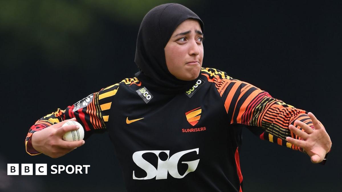 Abtaha Maqsood: Scotland leg-spinner signs new contract with Sunrisers ...