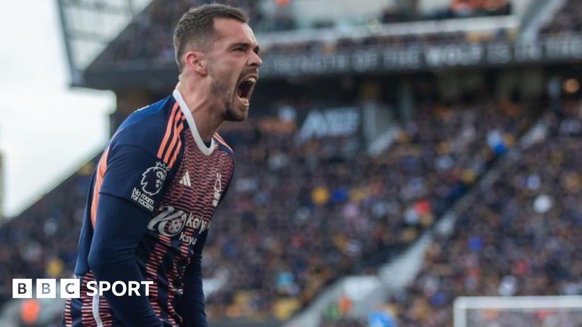 Nottingham Forest: Harry Toffolo contract extended by one year - BBC Sport